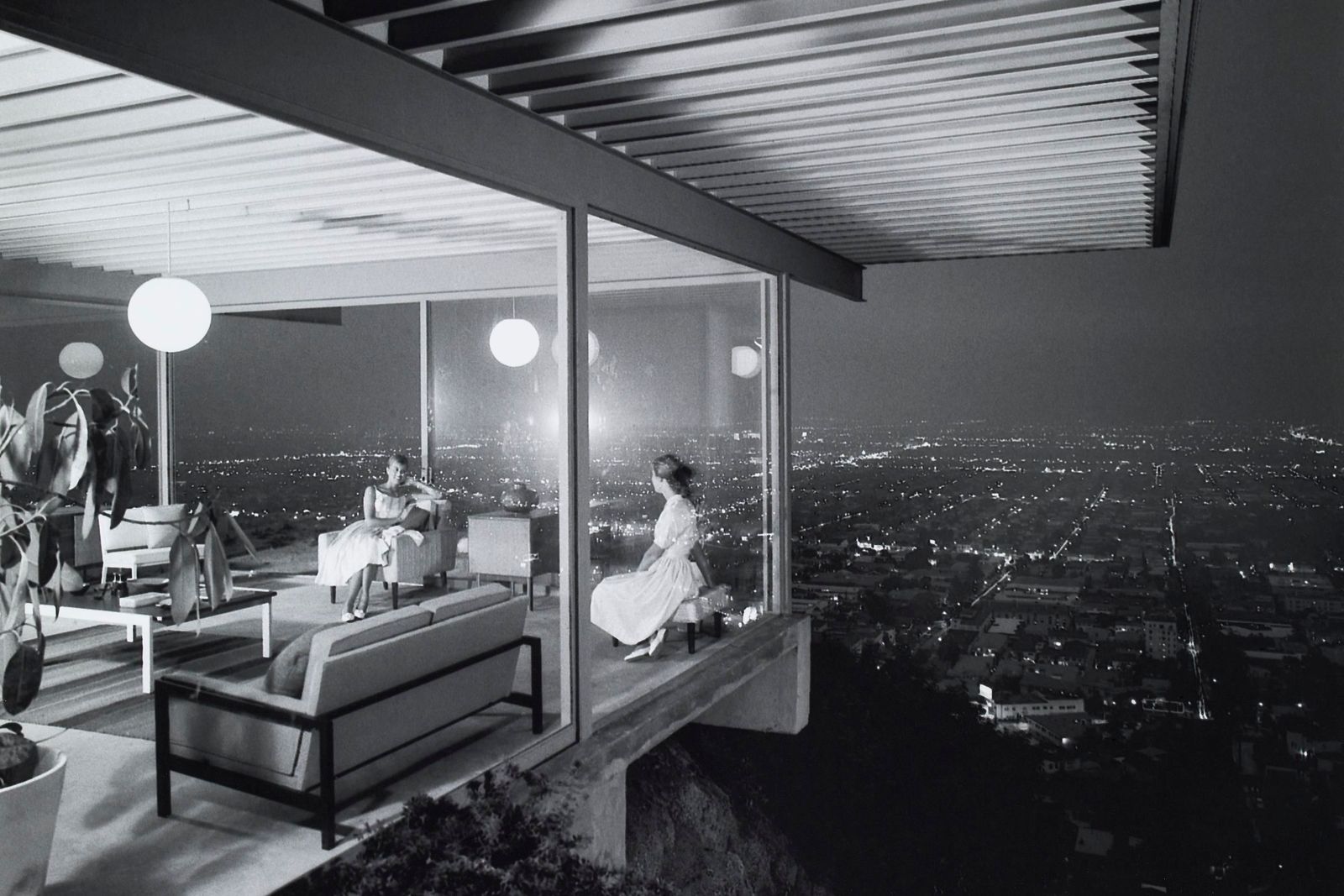 This Historic Mid-Century Modern Home Overlooking Los Angeles Is on the Market for the Very ...