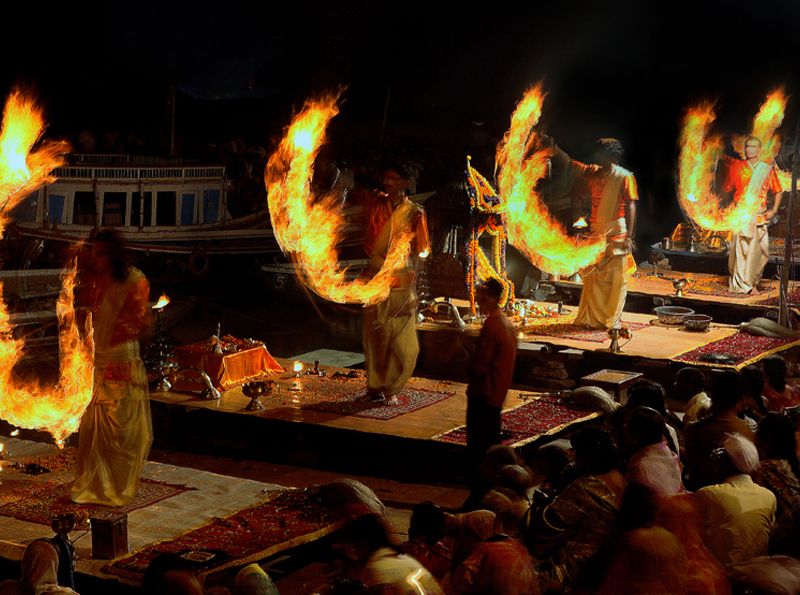 Fire Religious Ritual In Benaras , INDIA | Smithsonian Photo Contest ...