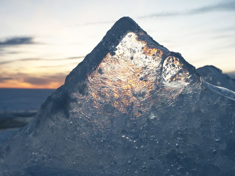 Ice gem | Smithsonian Photo Contest | Smithsonian Magazine