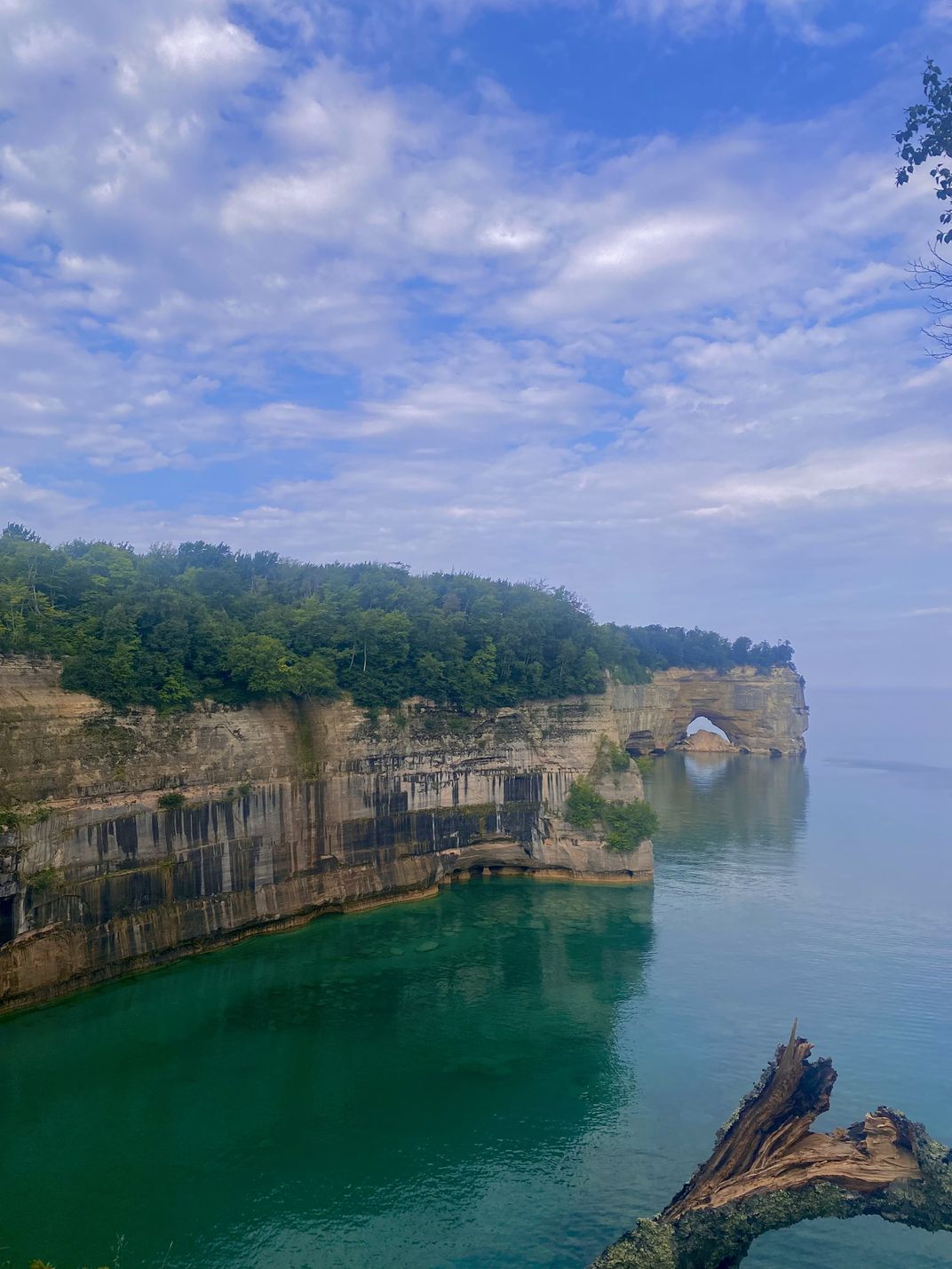 Lakeshore Hike at Pictured Rocks | Smithsonian Photo Contest ...