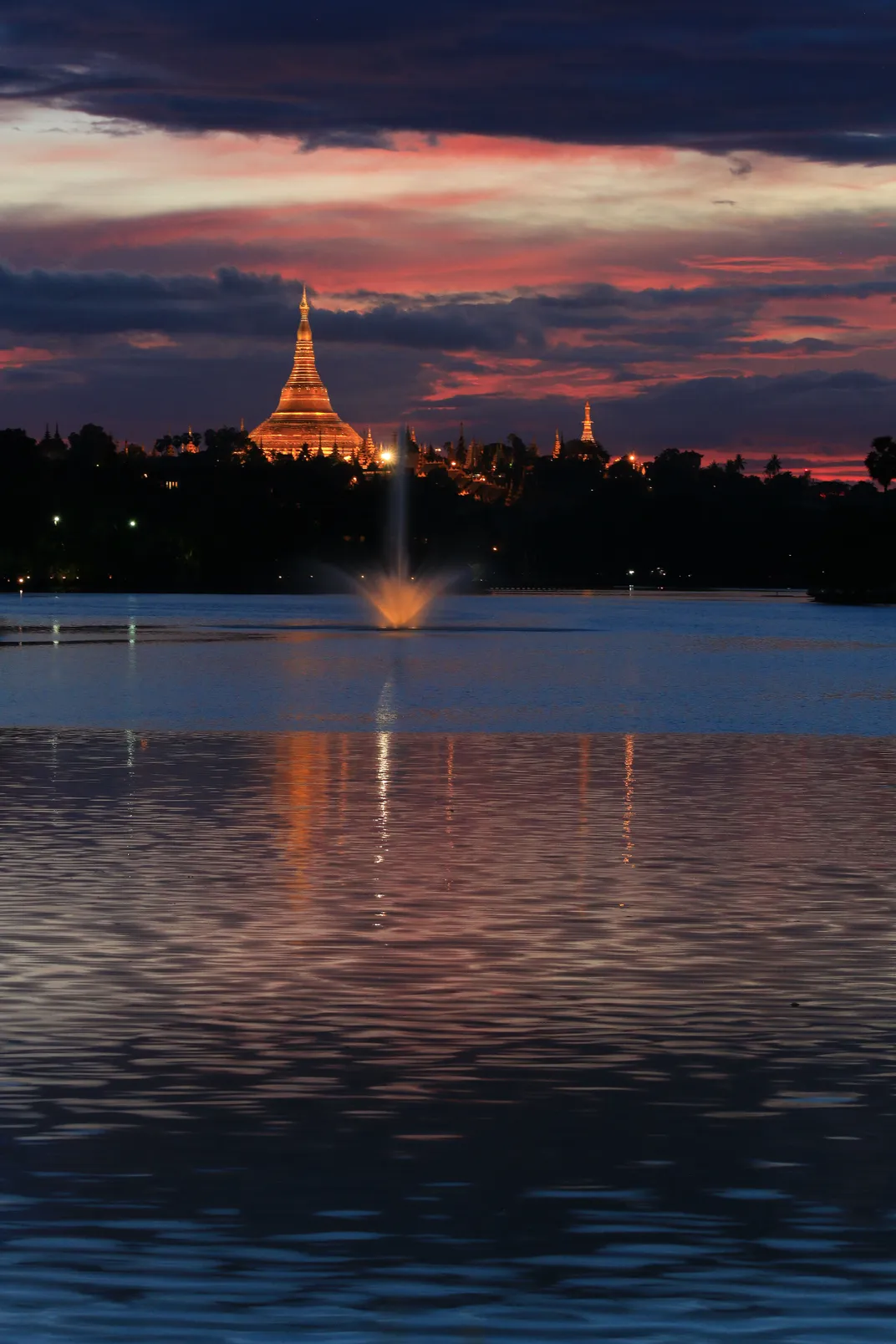 Myanmar Symbol "Shwedagon" Pagoda and Stunning Yangon City Sunset ...