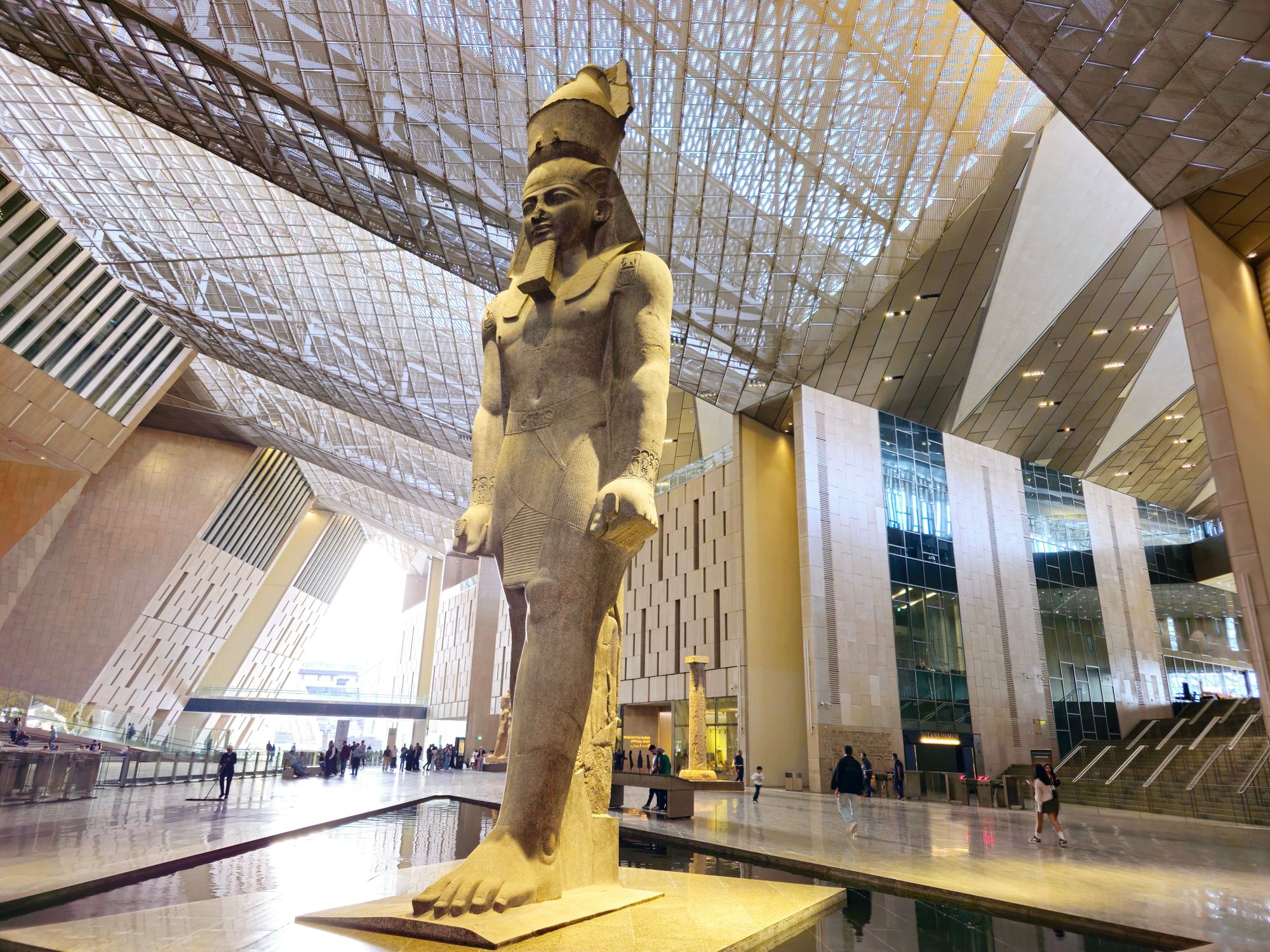 Ancient Egypt Meets the 21st Century at the New Grand Egyptian Museum ...