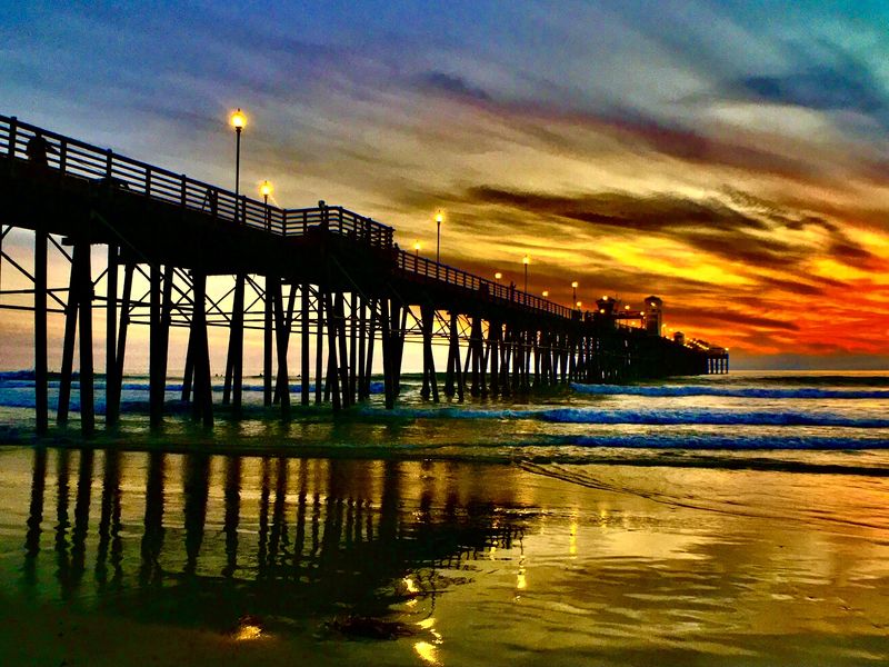 sunset at oceanside pier | Smithsonian Photo Contest | Smithsonian Magazine