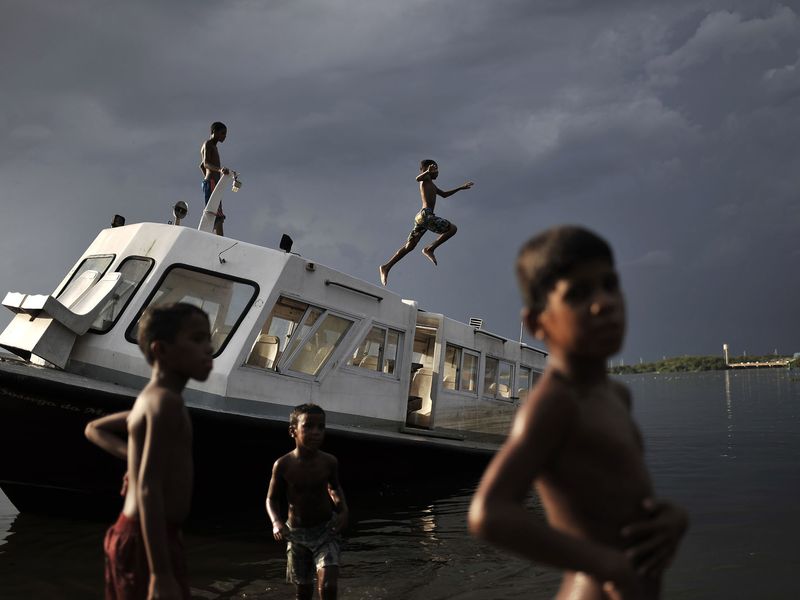 Children in Rio de Janeiro | Smithsonian Photo Contest | Smithsonian ...
