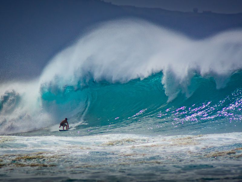 Banzai Pipeline Surf | Smithsonian Photo Contest | Smithsonian Magazine