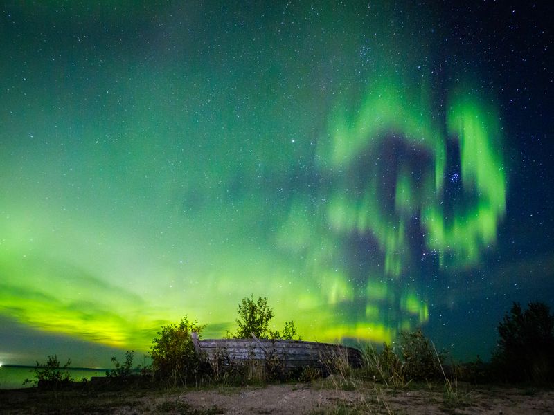 Northern lights on the lake | Smithsonian Photo Contest | Smithsonian ...