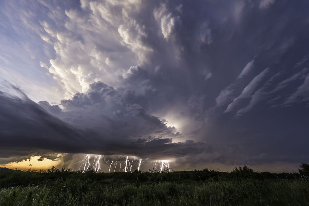 A Lightning Composition From an Evening Texas Thunderstorm ...