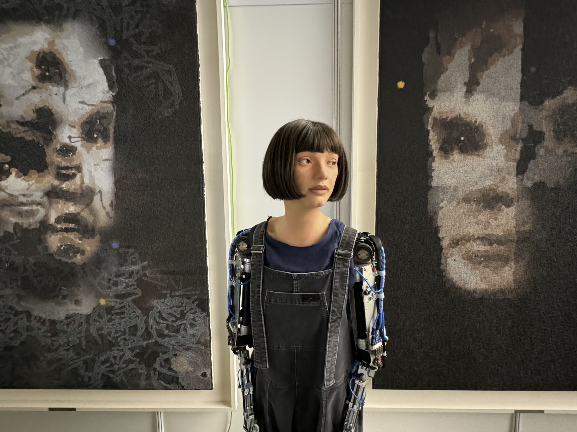 A Portrait of Alan Turing Made by an A.I.-Powered Robot Could Sell for ...