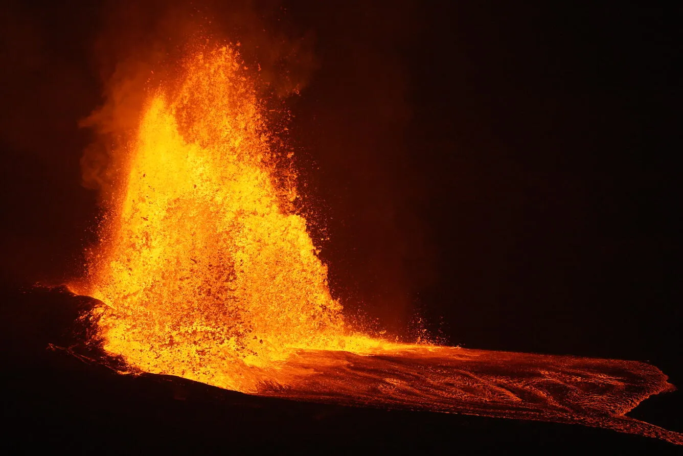 For 25 Years, the Smithsonian’s Global Volcanism Program Has Kept Weekly Tabs on Volcanic ...