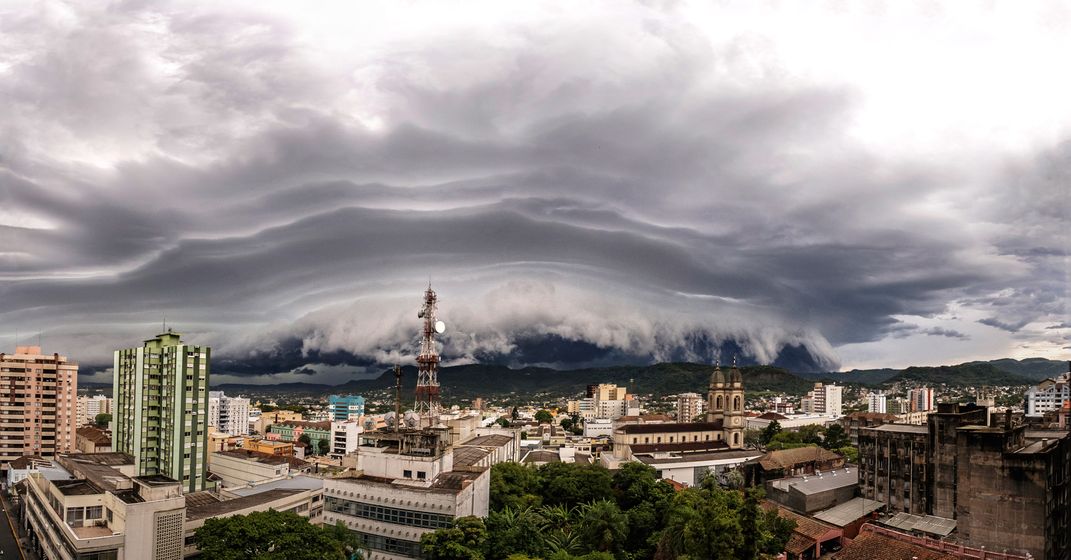 The birth of a storm over the mountains near Santa Maria - RS - Brazil ...
