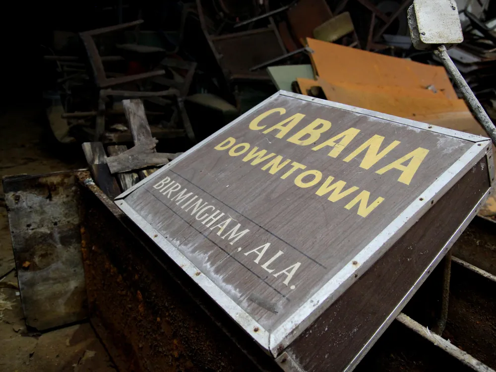 Inside Alabama's Abandoned Buildings