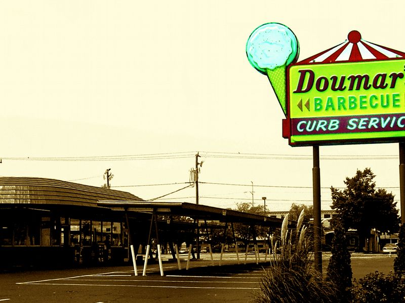 Doumars Drive-In Abe Doumar created the first ice cream cone at the ...