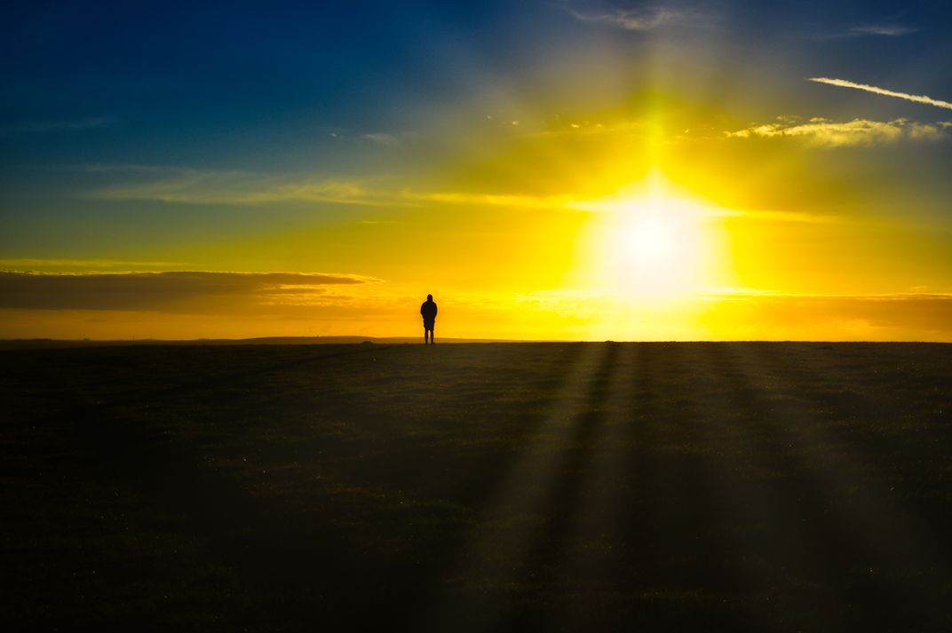 Looking Into The Light | Smithsonian Photo Contest | Smithsonian Magazine