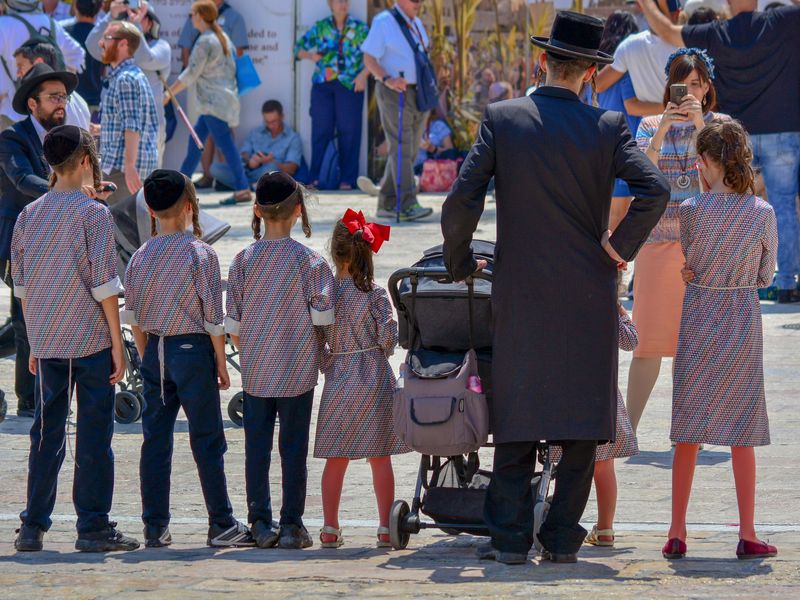 Family Shabbat Celebration at the Western Wall | Smithsonian Photo ...