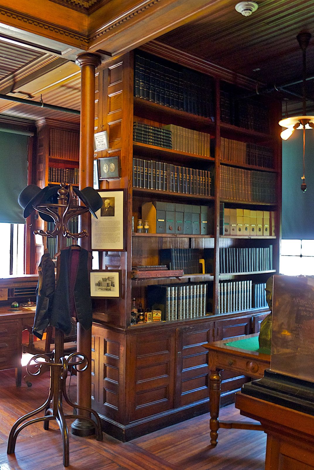 The library in the Edison Laboratory in West Orange | Smithsonian Photo ...