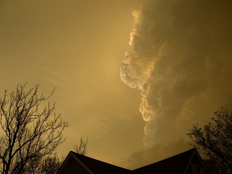 Cloud column during spring storm. | Smithsonian Photo Contest ...