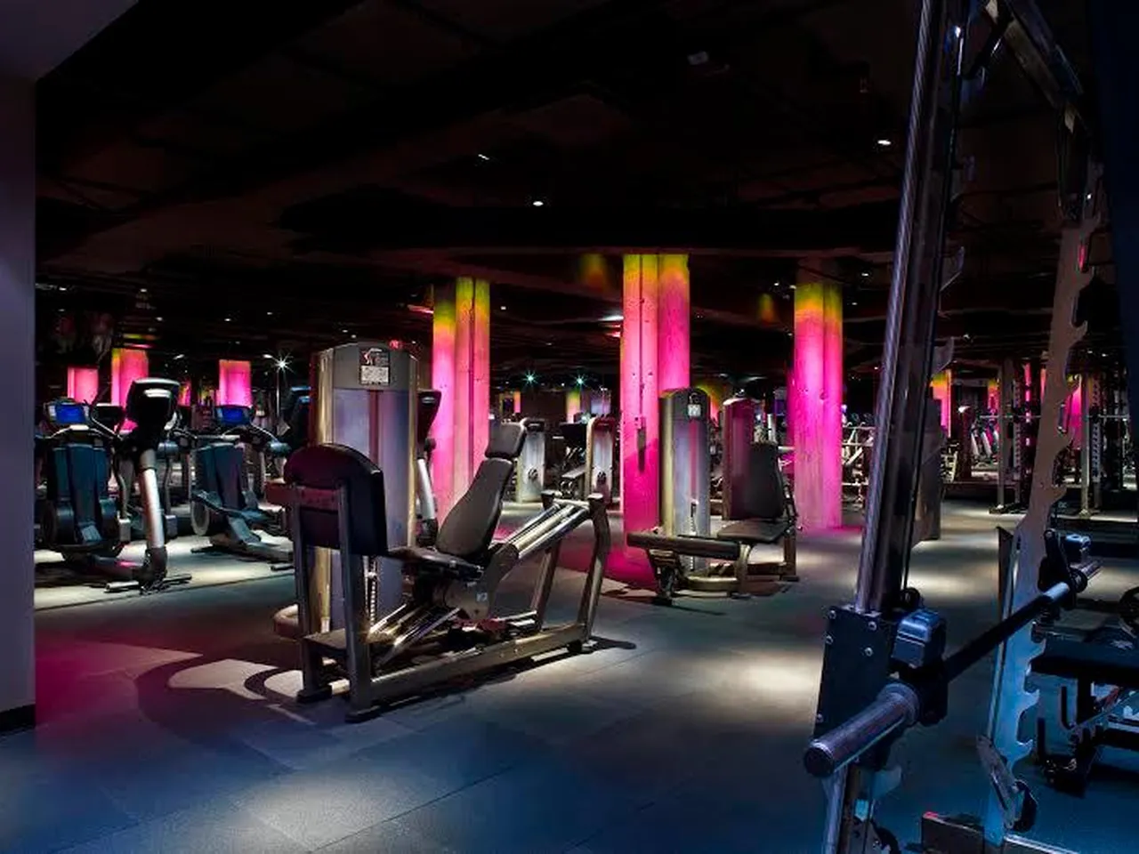 Famous Gym Mount Stromlo Gyms | FREE Gym Passes | Gym Offers | Mount
