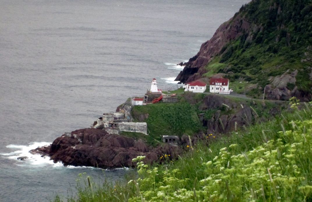 Lighthouse at Signal Hill, St. Johns, Newfoundland, Canada ...