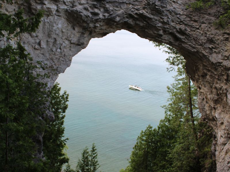 Limestone Arch Rock | Smithsonian Photo Contest | Smithsonian Magazine