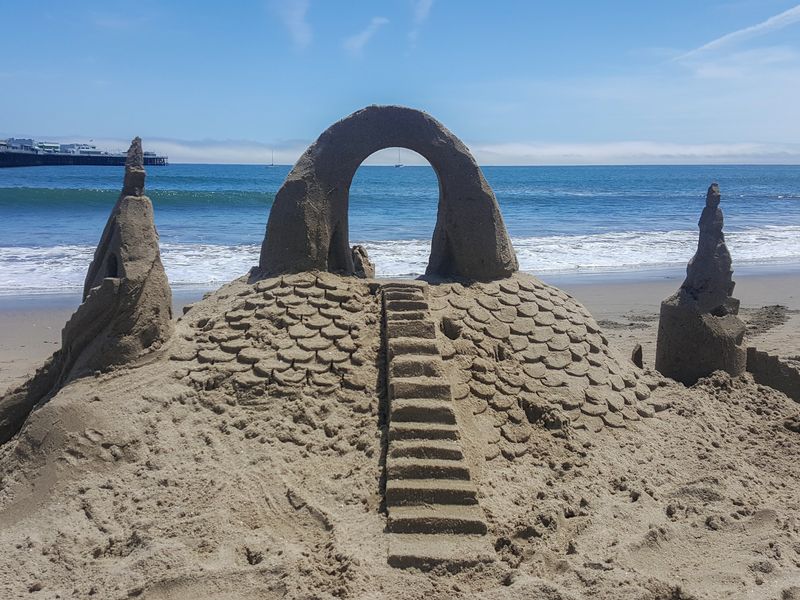 Into the beach castle | Smithsonian Photo Contest | Smithsonian Magazine