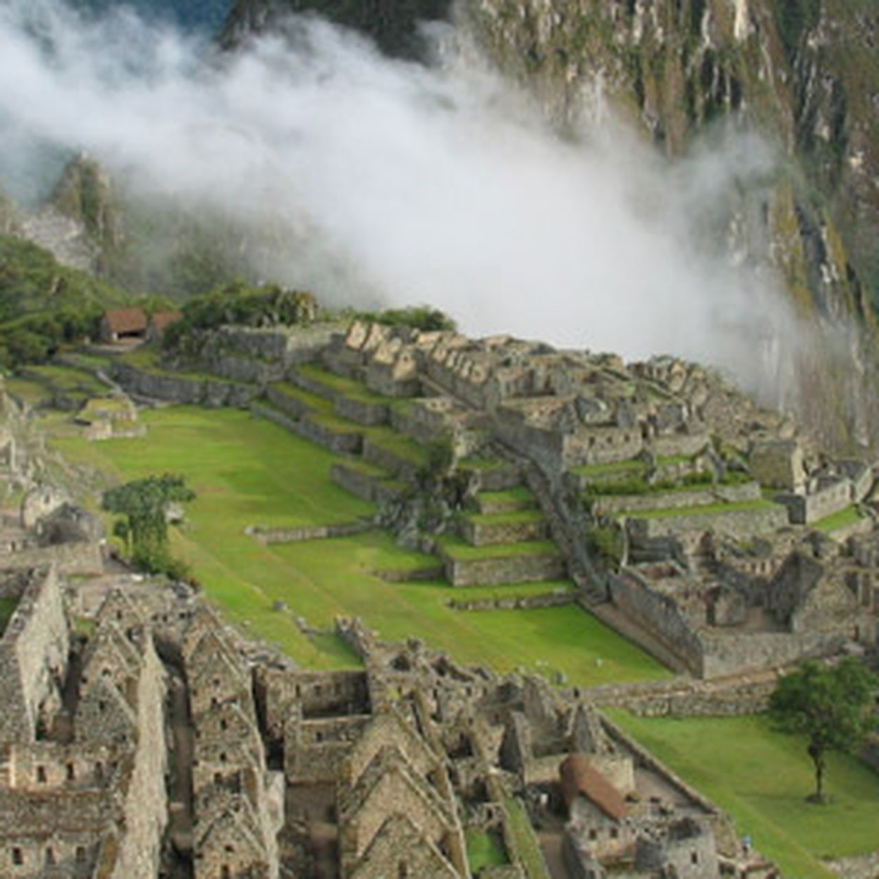 Machu Picchu Machupicchu Ruins These Remote Inca Ruins Rival Machu
