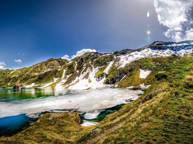 The Balea Glacial Lake at 2000m altitude in the summer | Smithsonian ...