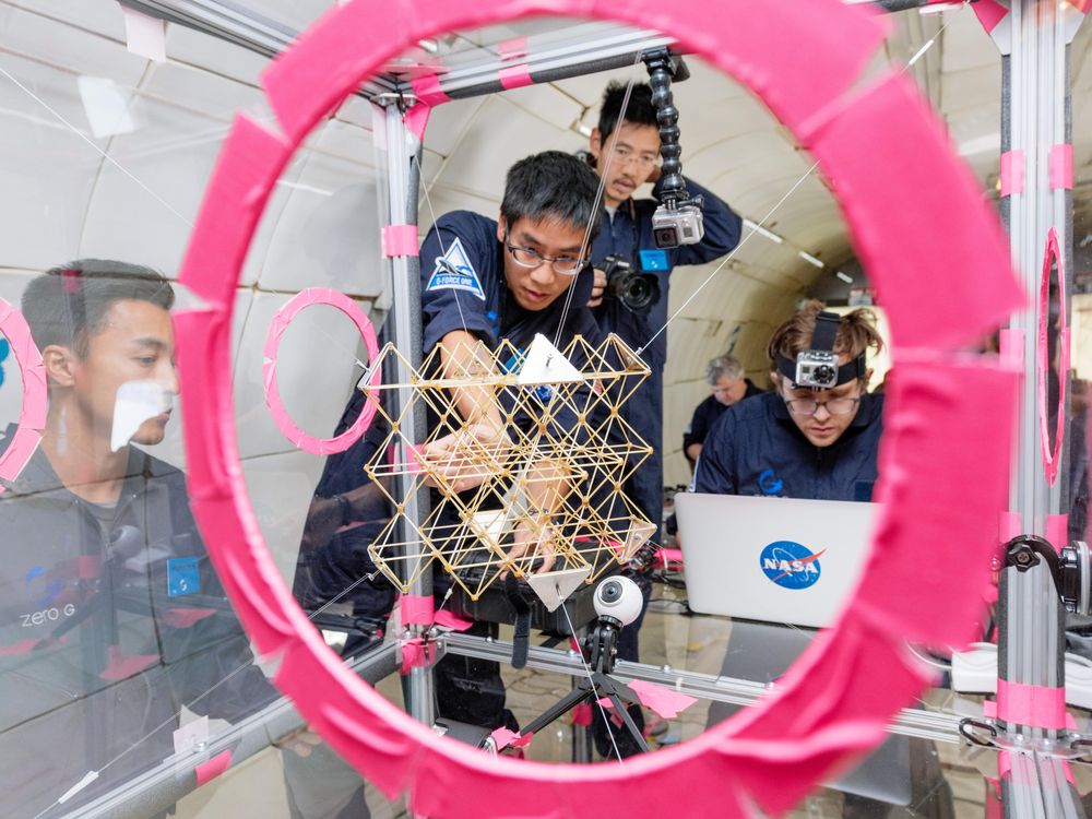 zero gravity spaceship