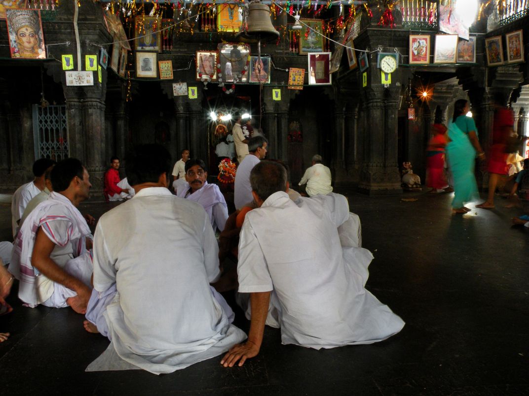 The priest of Bishnu temple of Gaya(India)are waiting for the pilgrims ...