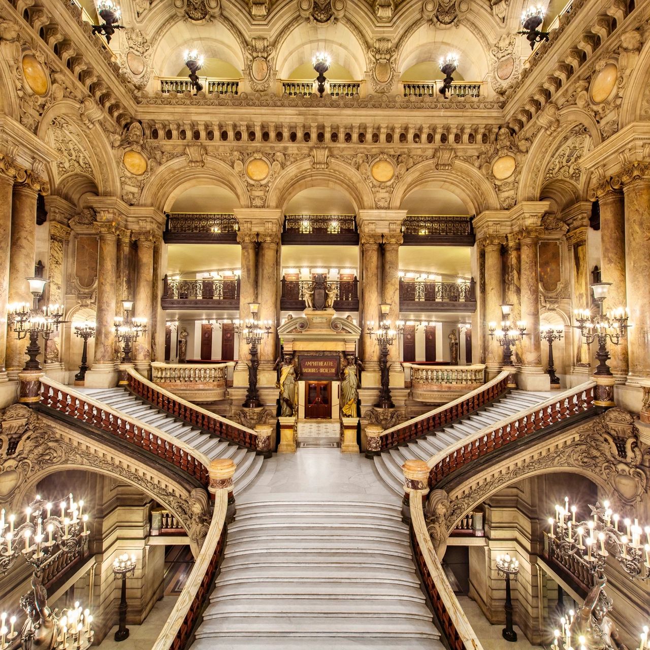 opera houses in paris