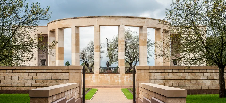 Along the Seine | Smithsonian Journeys