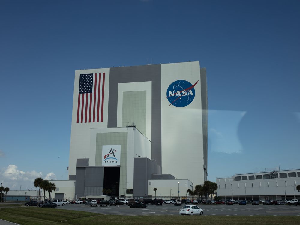 Gateway to the Cosmos: NASA Headquarters | Smithsonian Photo Contest ...