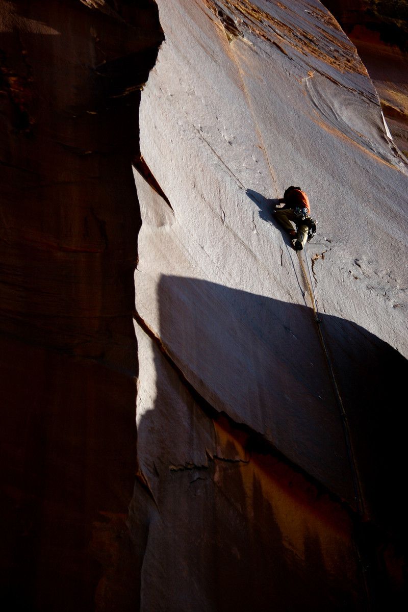 The beautiful and perfect Supercrack at Indian Creek, Utah ...