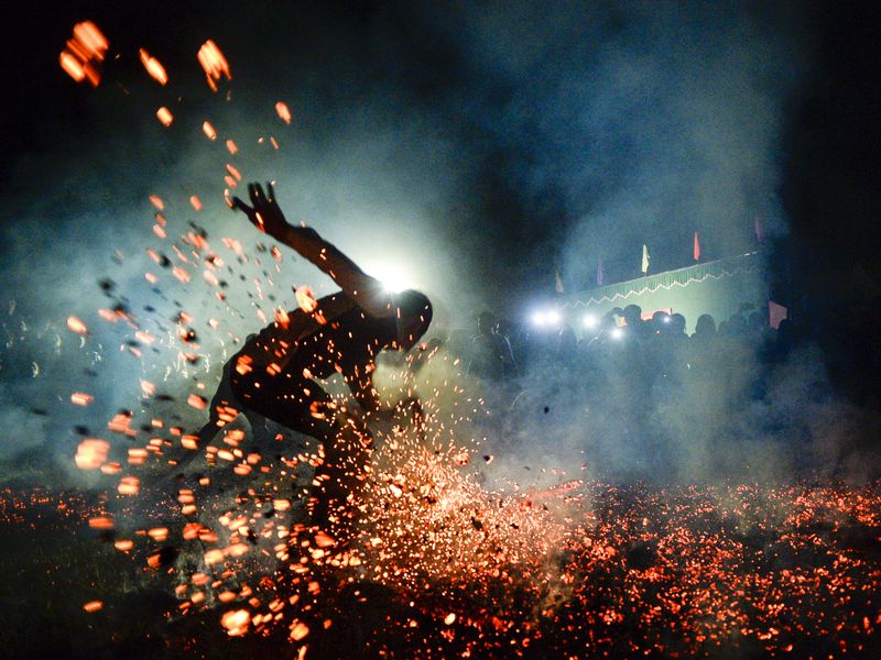 Firewalking | Smithsonian Photo Contest | Smithsonian Magazine