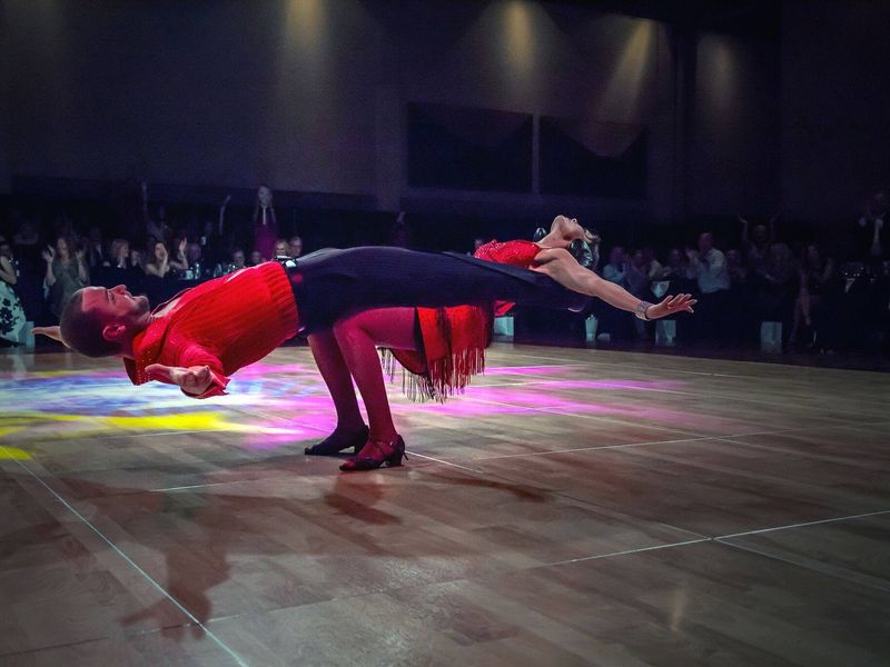 The Balanced Teeter Totter Dance Move | Smithsonian Photo Contest ...