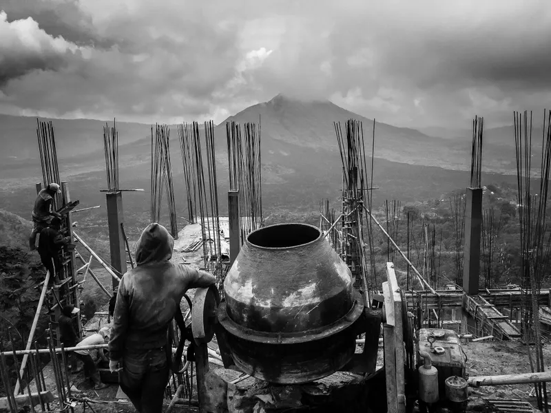 Natural v.s. Man-made | Smithsonian Photo Contest | Smithsonian Magazine