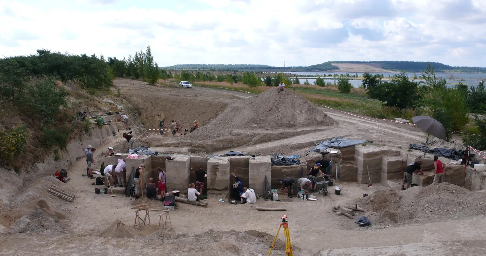 Neanderthals May Have Been Running a Sophisticated 'Fat Factory' in Germany 125,000 Years Ago