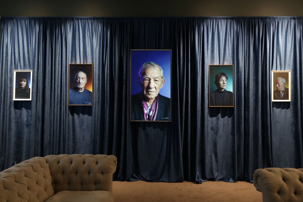 See How Talking Portraits Bring the Greatest Living Shakespearean ...