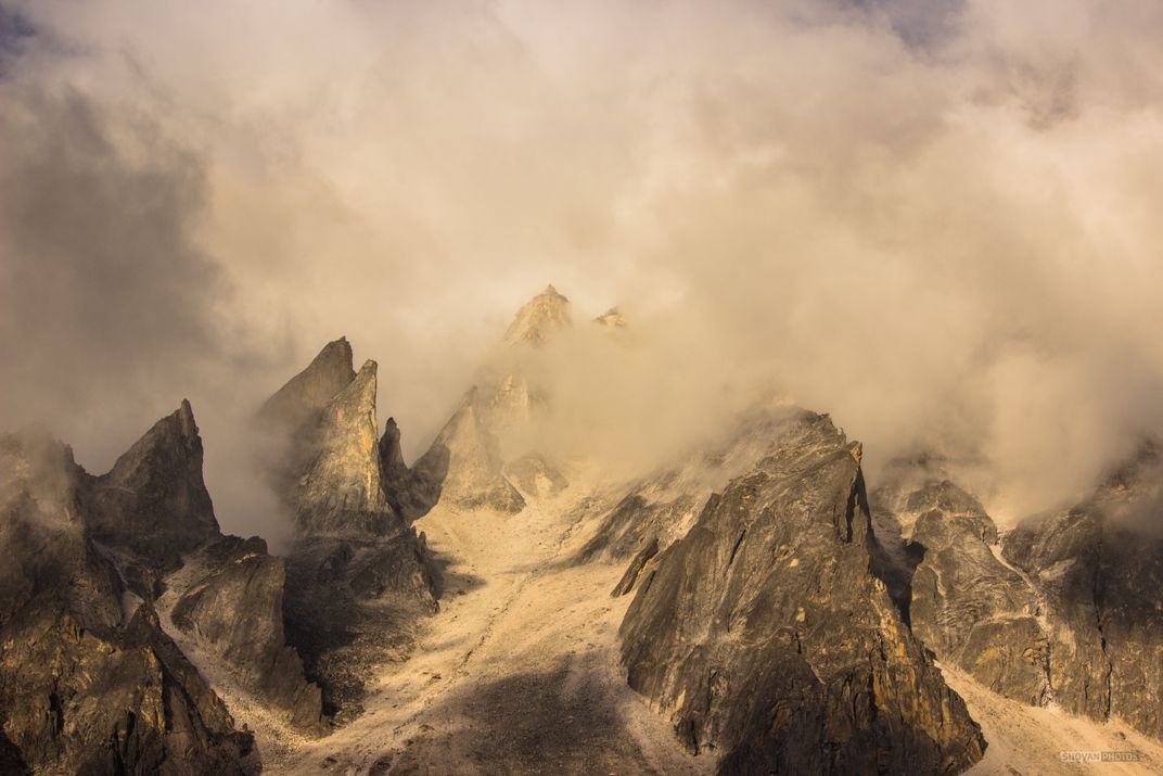 Heavenly Mountain | Smithsonian Photo Contest | Smithsonian Magazine