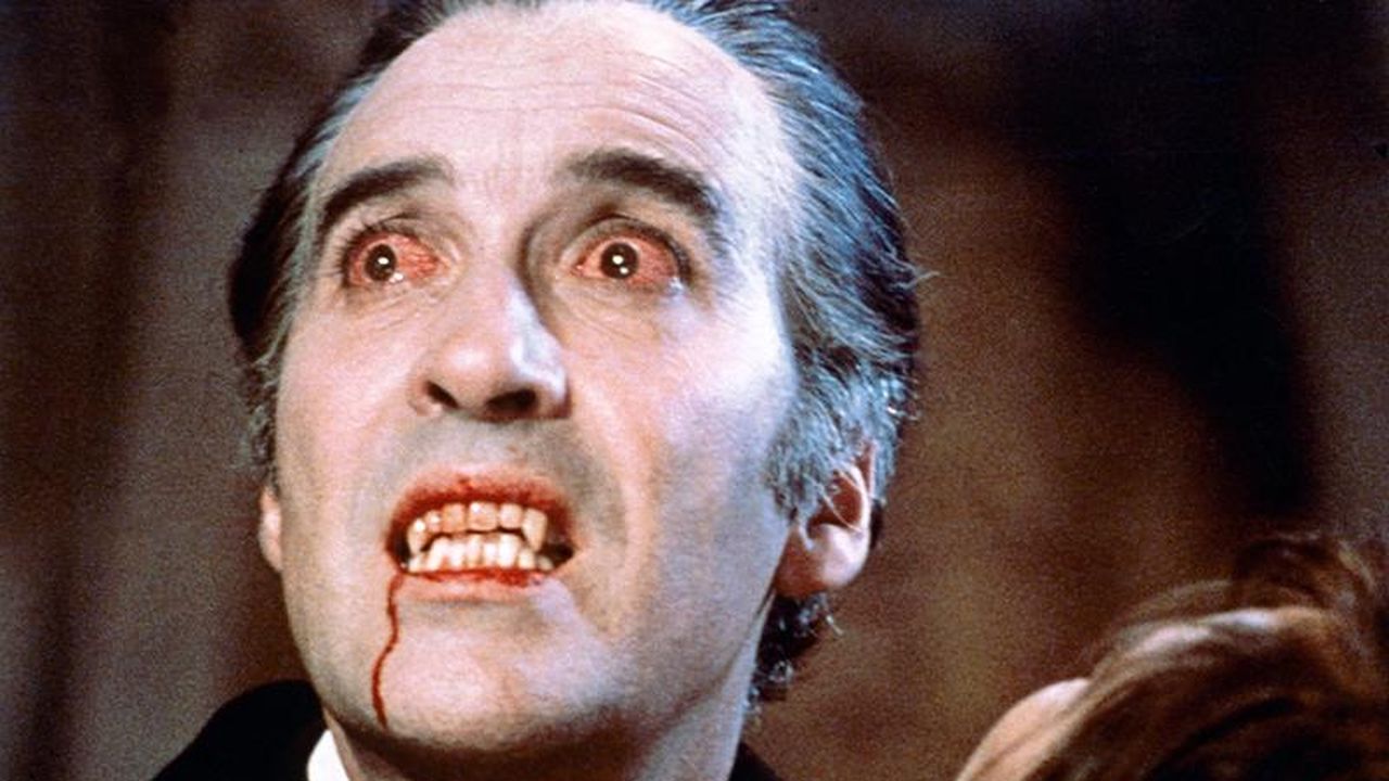 how do vampire fangs work