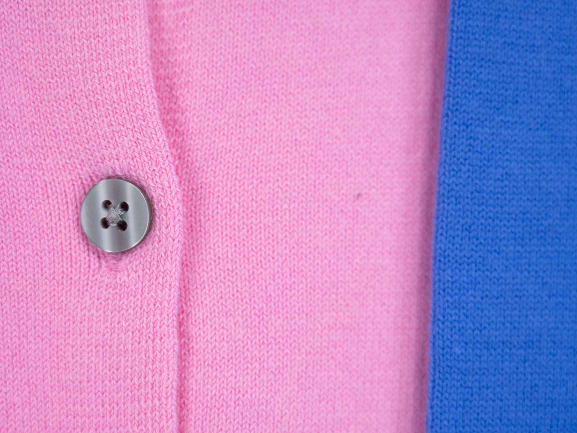 Men's Shirts Button on the Right. Why Do Women's Button on the Left?