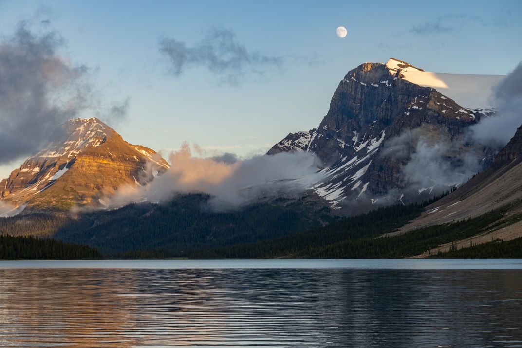 Moonrise Sunset | Smithsonian Photo Contest | Smithsonian Magazine