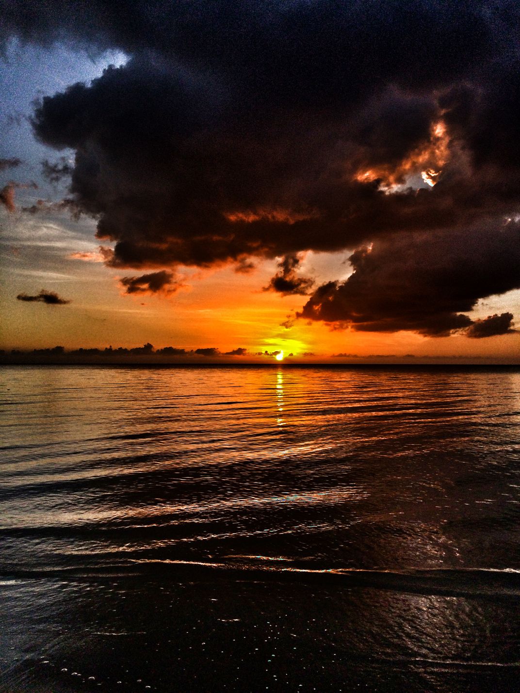Sunset at Combate Beach | Smithsonian Photo Contest | Smithsonian Magazine