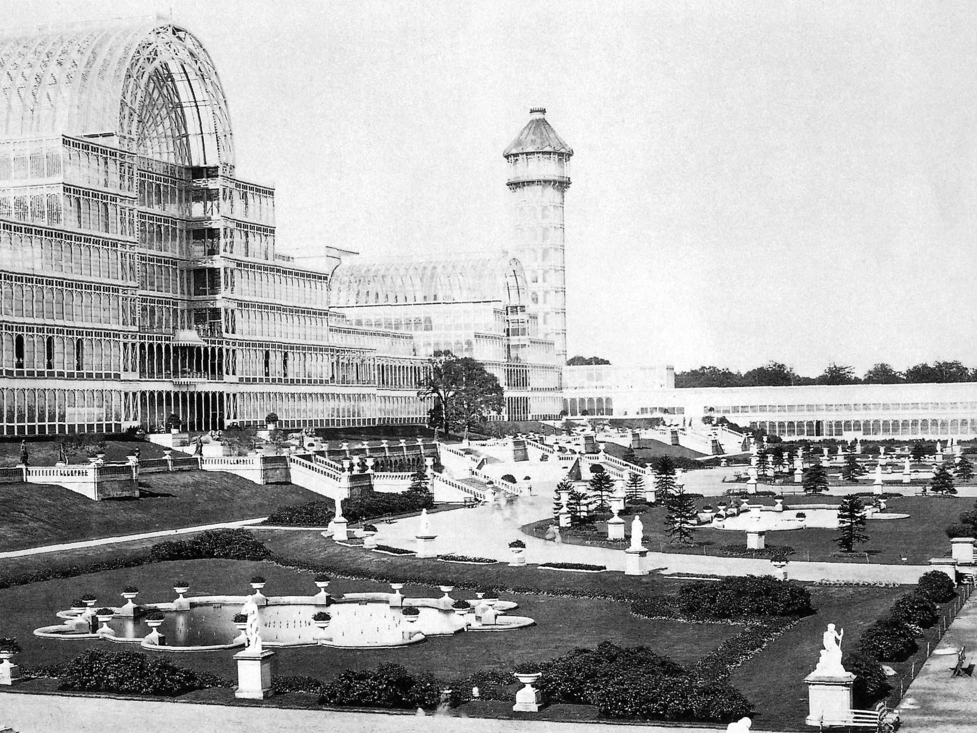 When London's Iconic Crystal Palace Burned to the Ground in a ...