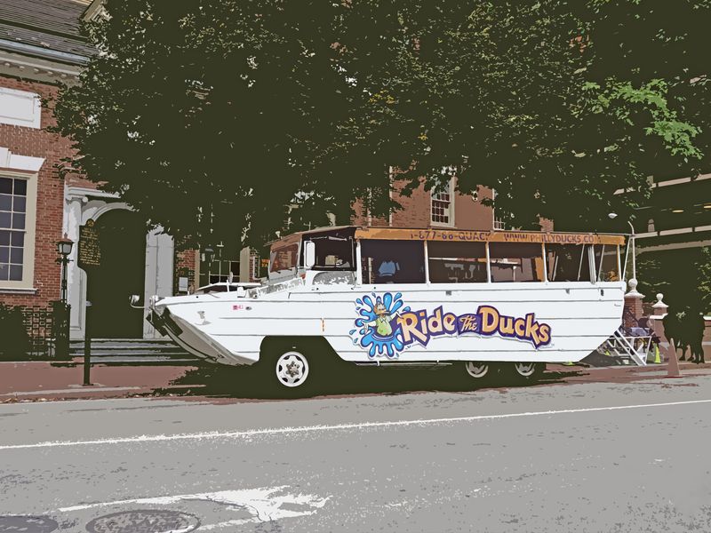 Philadelphia's Duck Bus! | Smithsonian Photo Contest | Smithsonian Magazine