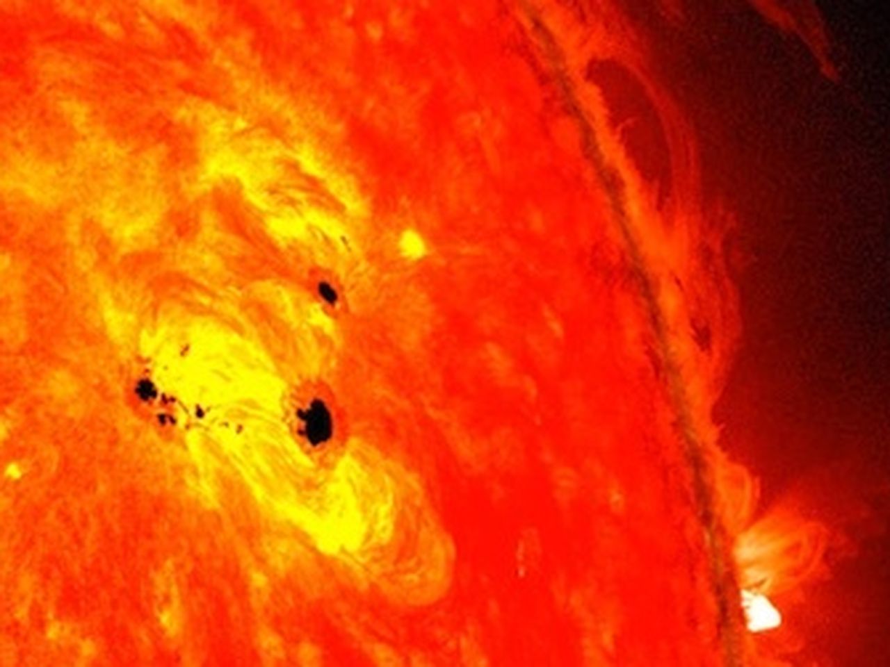 By Solar Storm Damage Solar Superstorm Could 'wipe Out The Internet'