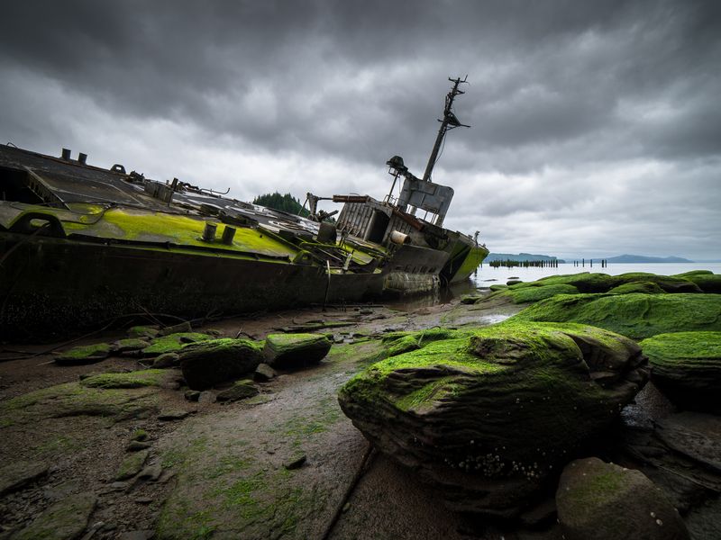 Astoria Wreck | Smithsonian Photo Contest | Smithsonian Magazine