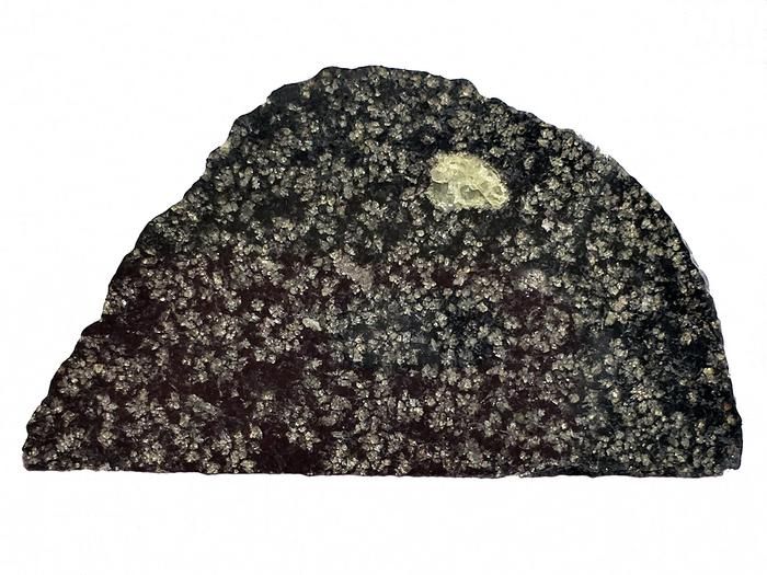 A Rare Meteorite Found in the Sahara Desert Offers Evidence of a Lost ...