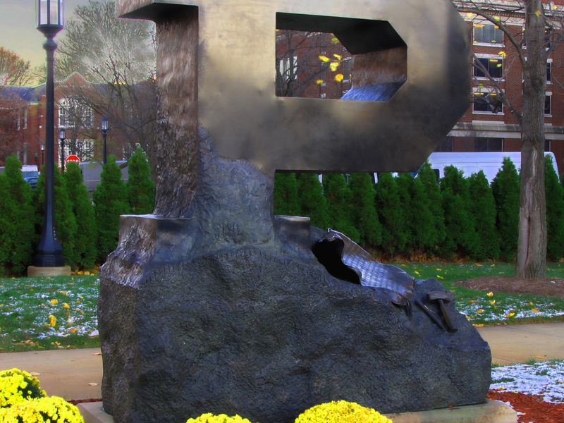 Purdue Sculpture dedicated to students who have died during their ...