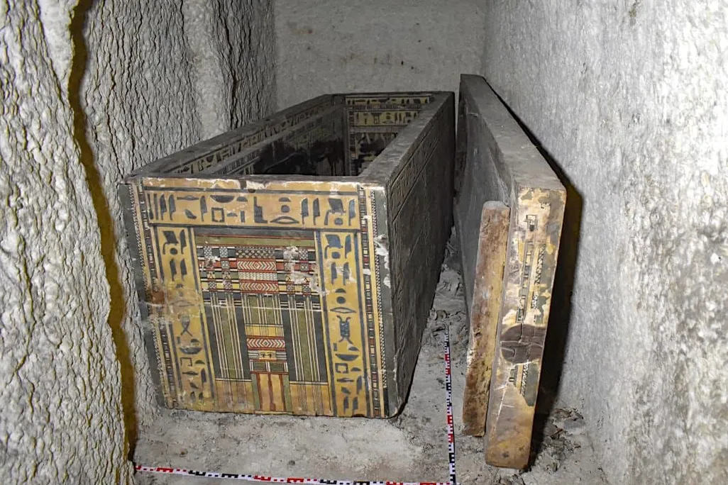scroll and key tomb inside