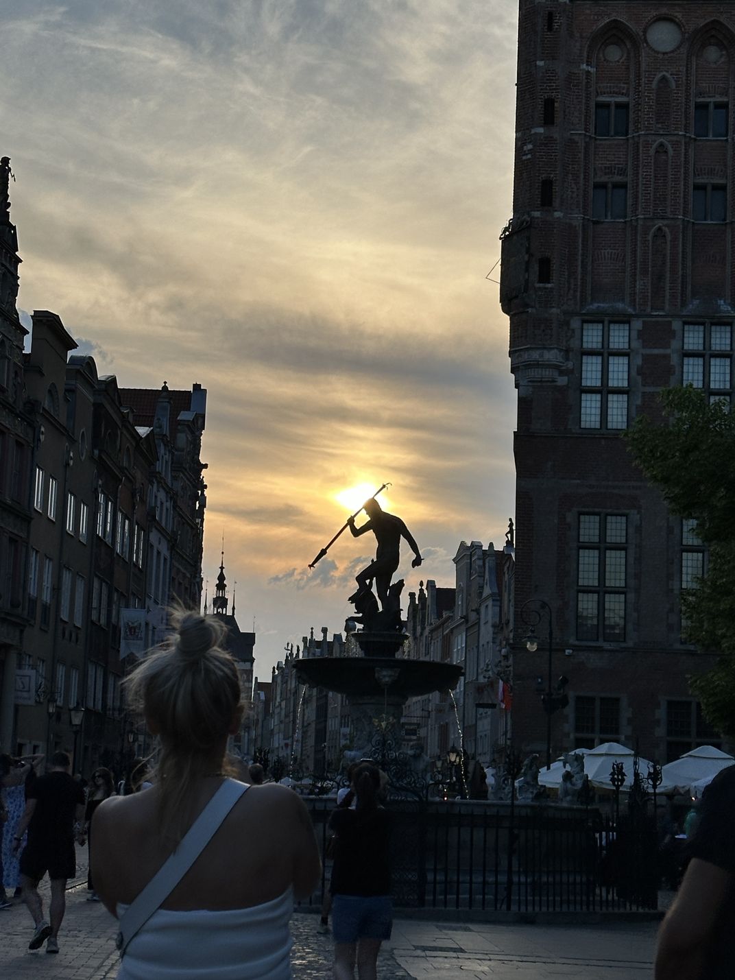 Neptune at Sunset | Smithsonian Photo Contest | Smithsonian Magazine